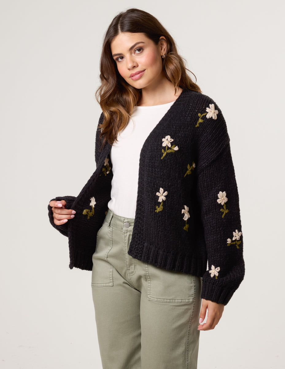 Black | Flower Embroidery Detailed Cardigan | Blue Vanilla